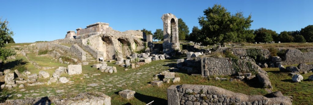 Newsroom Spotlight on Carsulae dig site - Macquarie University