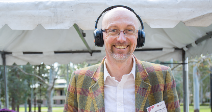 Love a loud gig? Why David McAlpine wants you to get your hearing ...