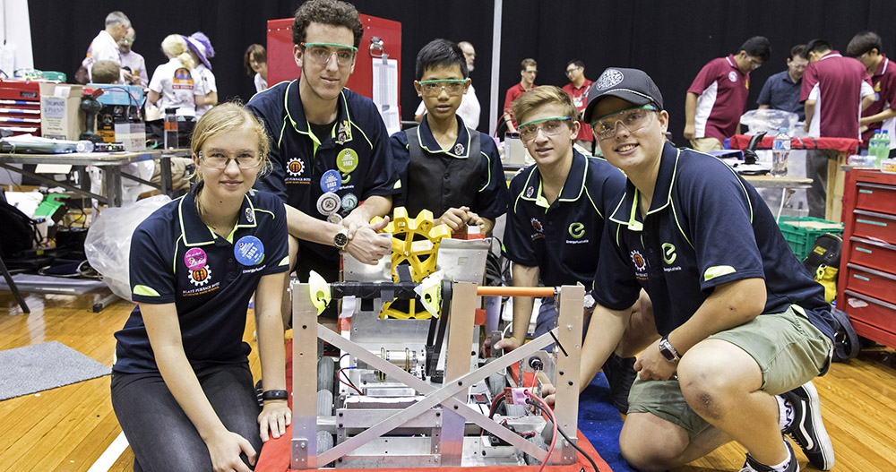 Robots galore at FIRST Robotics comp | This Week At Macquarie University